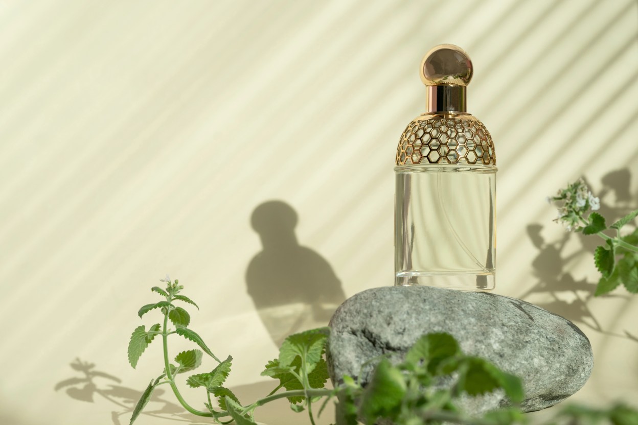 Why Fruit Notes Are the Future of Luxury Fragrance: A Focus on Cherry ...